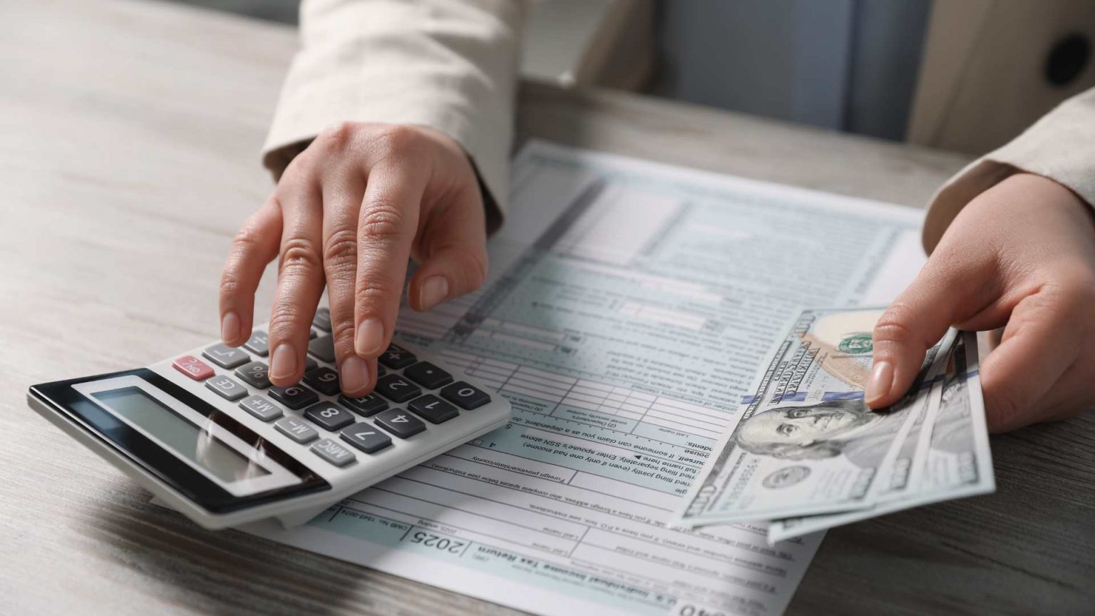£61000 After Tax - What Is Take Home Salary Of 61k (2025)?